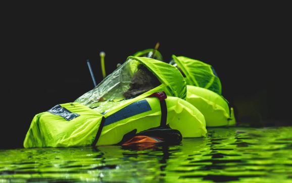 Spinlock 6D Offshore Inflatable Lifejacket with Harness Release System ...