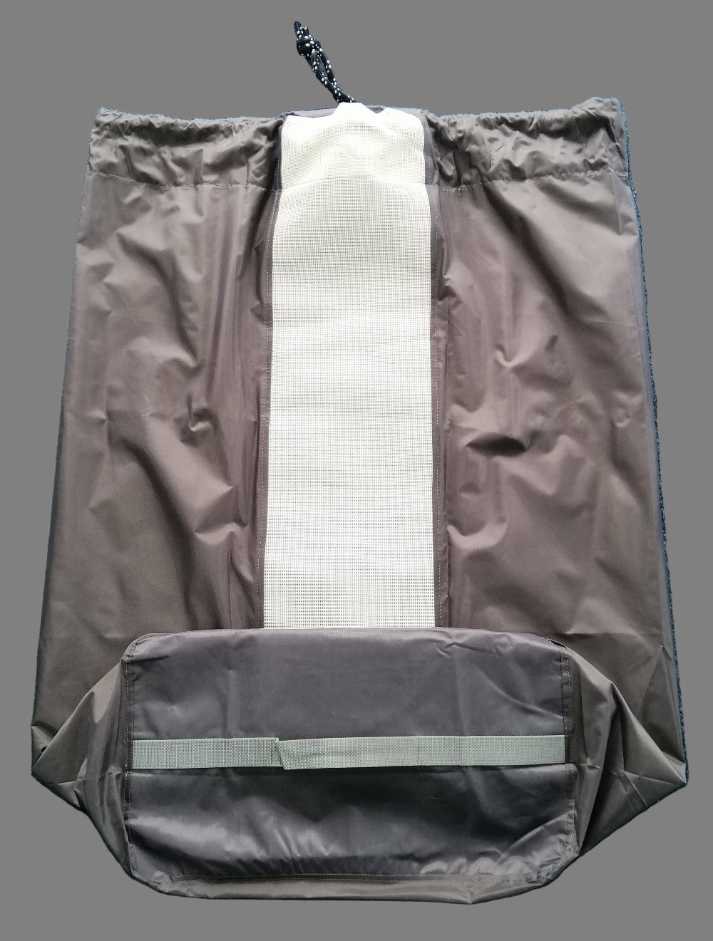 Sail bag - Medium with mesh vent – Oborn's Nautical